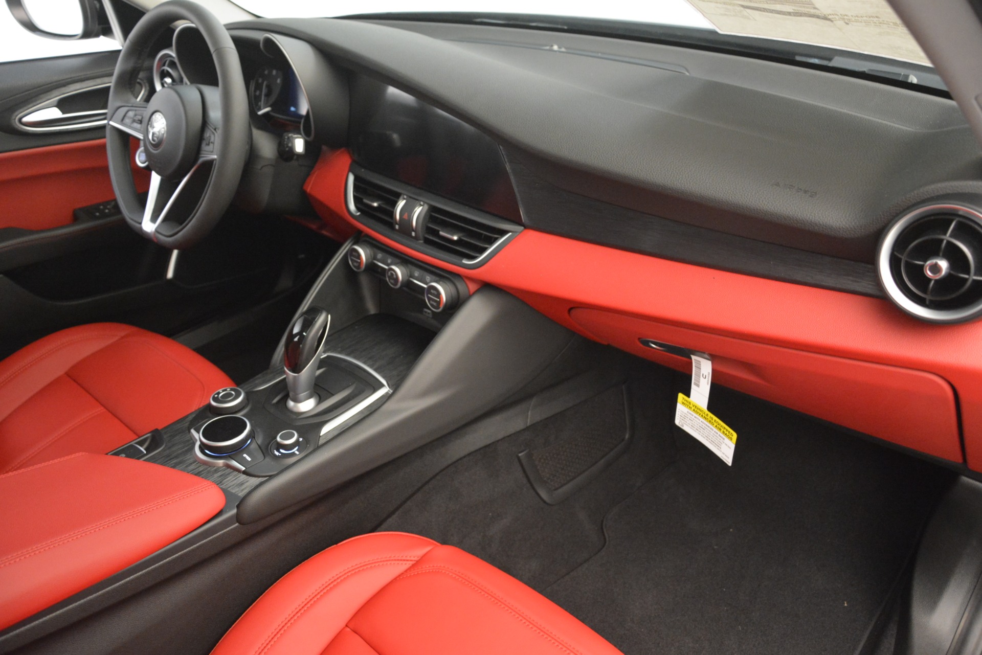 New 2019 Alfa Romeo Giulia Q4 For Sale (Special Pricing) | Alfa Romeo ...