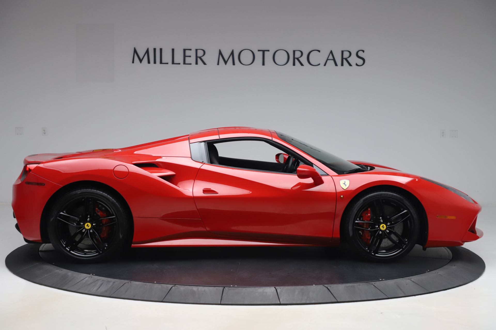 Pre-Owned 2017 Ferrari 488 Spider For Sale (Special Pricing) | Alfa ...