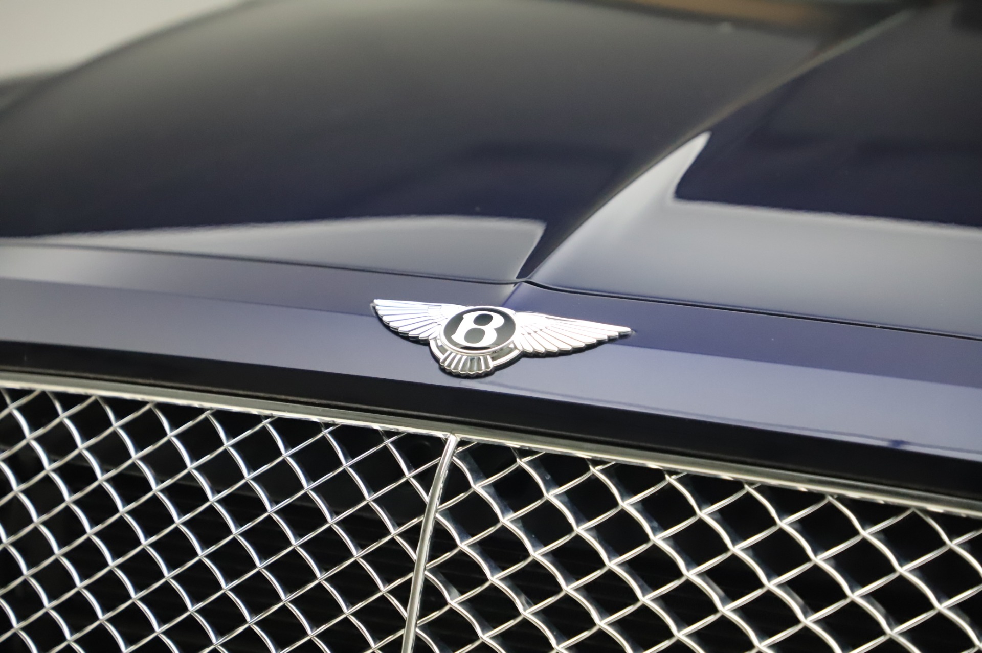 Pre-Owned 2018 Bentley Bentayga W12 Signature Edition For Sale (Special ...