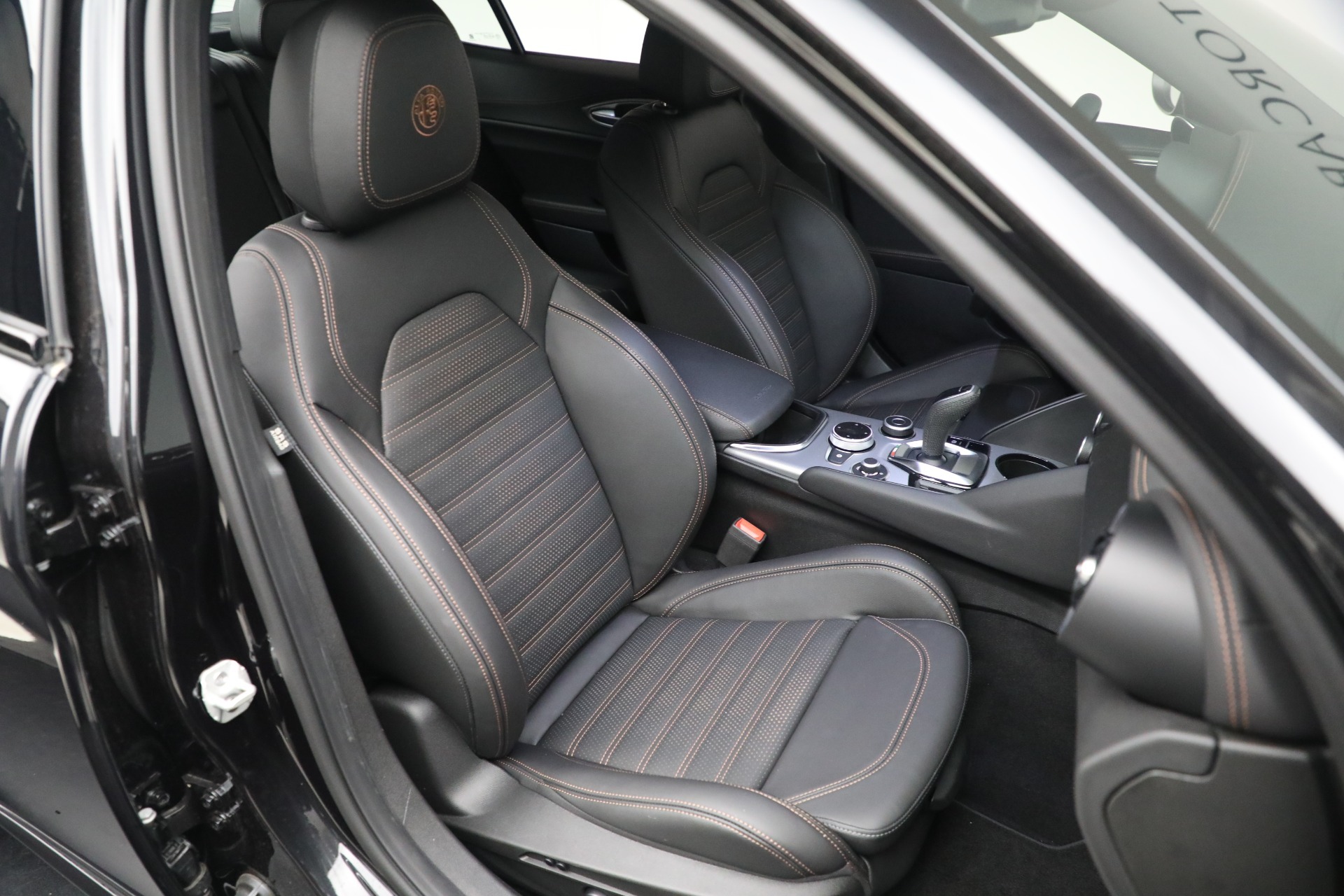 New 2025 Alfa Romeo Giulia Intensa For Sale (Special Pricing) | Alfa ...